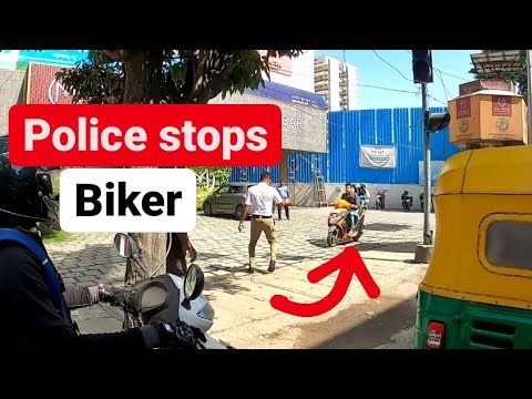 Bangalore Police Stops Biker Riding on Footpath - YouTube