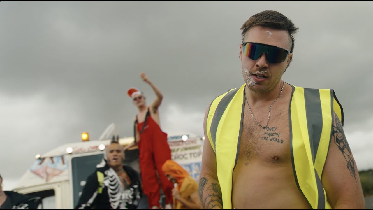 Triple One - MR. WHIPPY feat. Nerve, lil golo, Cult Shϕtta, Mulalo ...