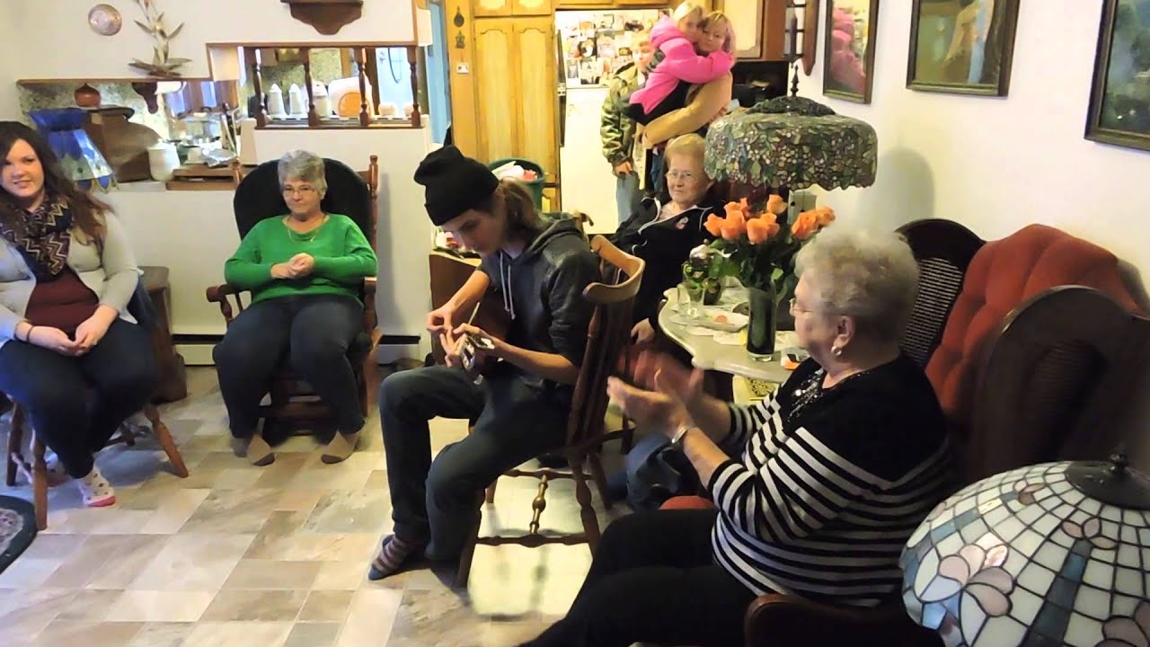 Cabot reunion @ Dawn's place - YouTube