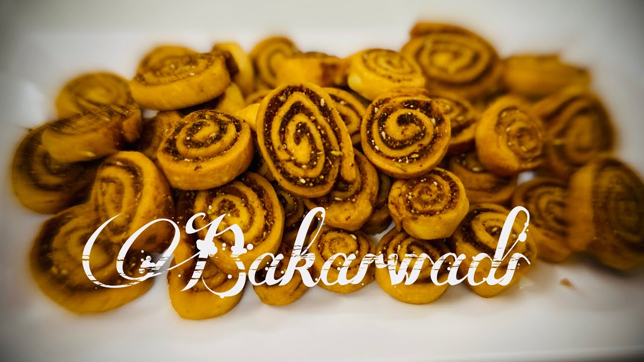 How to make bakarwadi at home😋😍Gujarati snacks| school students ...