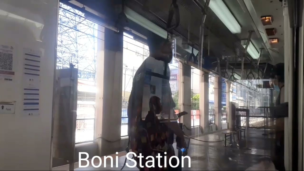 MRT Trip from Pasay Taft Rotonda To Cubao Araneta Station in Quezon ...