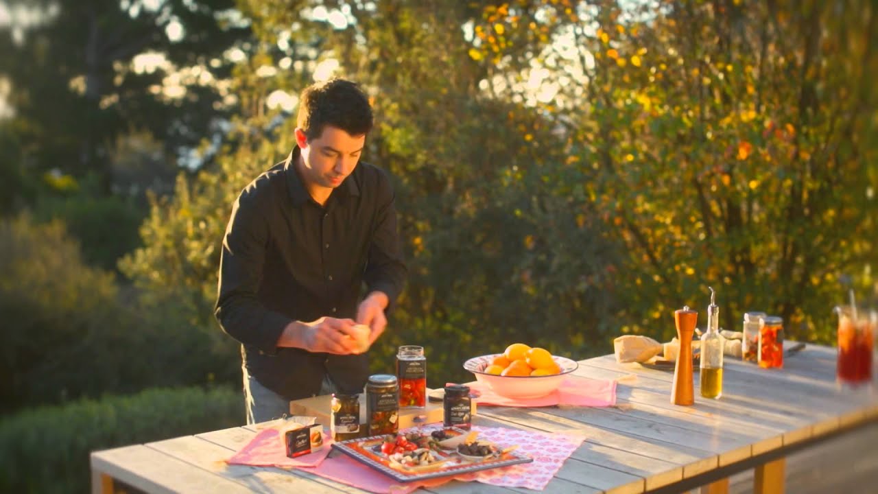 Always Fresh Spanish Entertaining Platter - YouTube