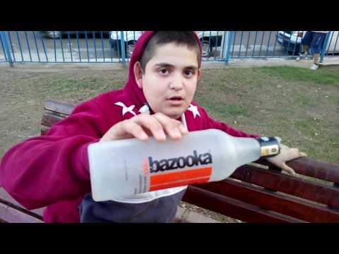 Bazuka(Bazooka) Atan Çocuk.