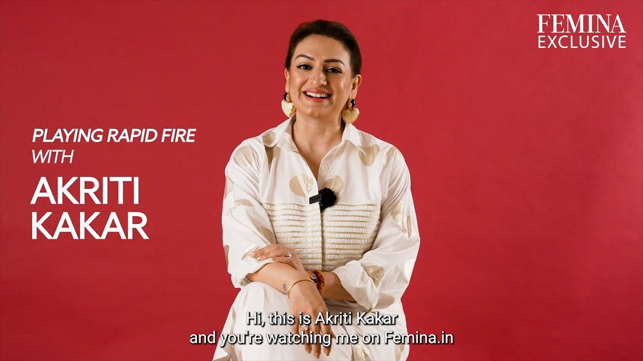Playing Rapid Fire with Singer Akriti Kakkar - YouTube