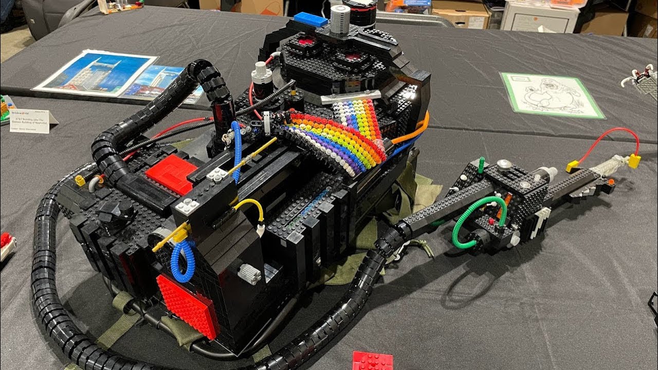 LEGO Ghostbusters Proton Pack And Neutrona Wand - Brickworld Chicago ...