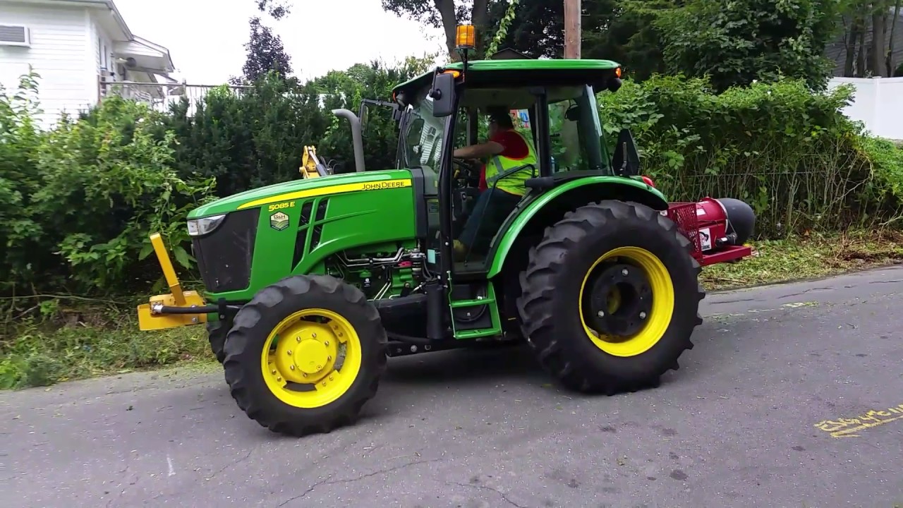 John Deere 5085 E Tiger Mowers Bengal Boom Buffalo Turbine - YouTube