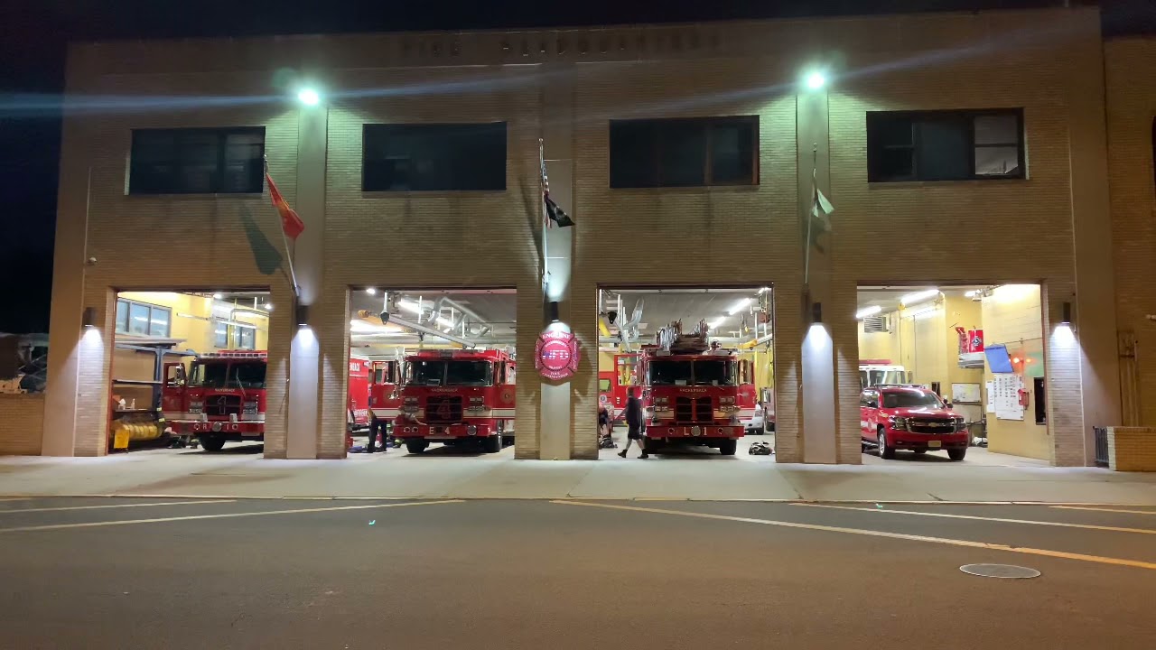 Hackensack Fire Department All Companies Responding For A *Box Alarm ...