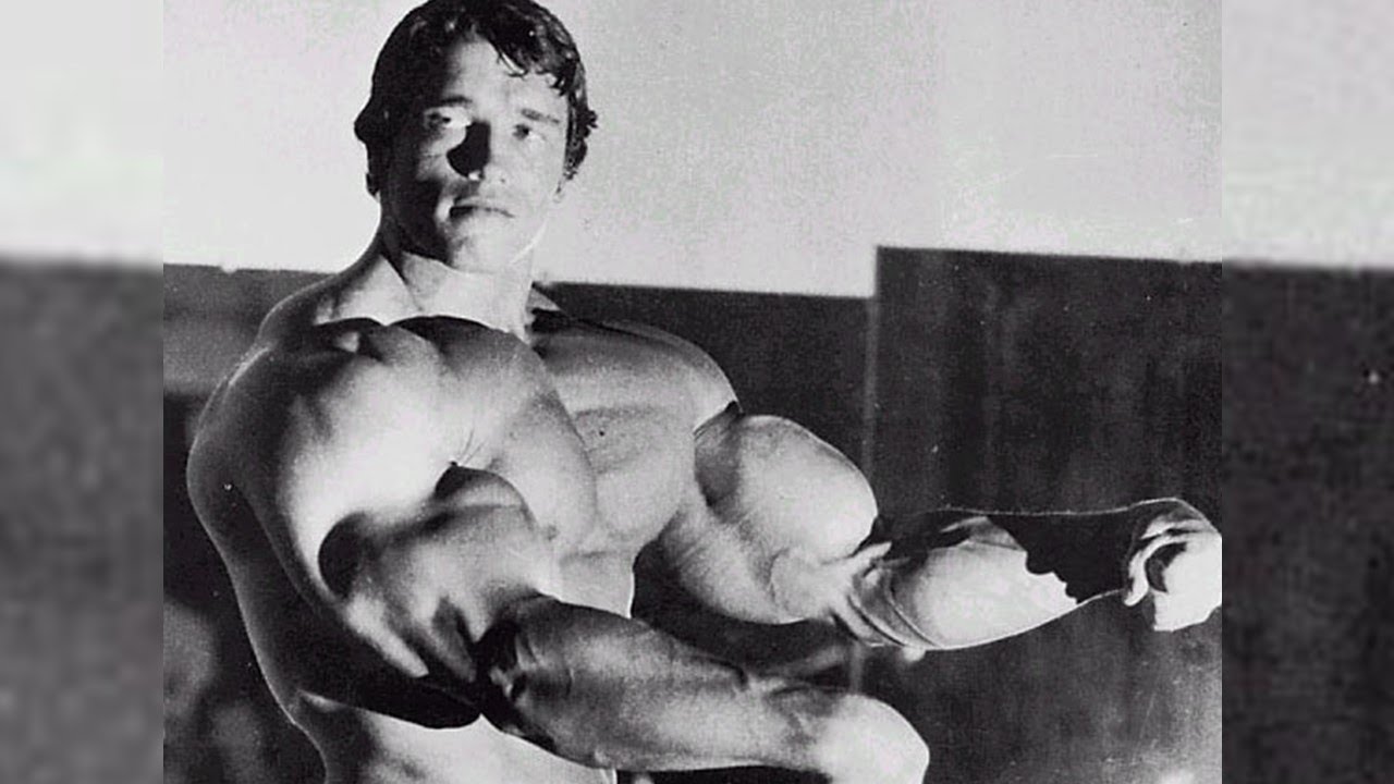 Unveiling Arnold Schwarzenegger’s Most Iconic Poses: A Collector’s ...