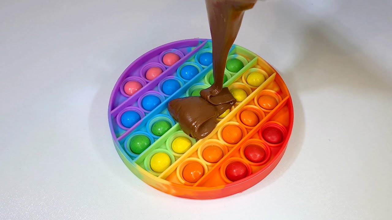 Chocolate Pop It recipe using Rainbow Pop it Fidget Toy - Slime ...
