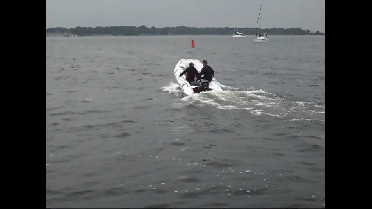 Suzumar 390 DF 25 op het ijsselmeer - YouTube