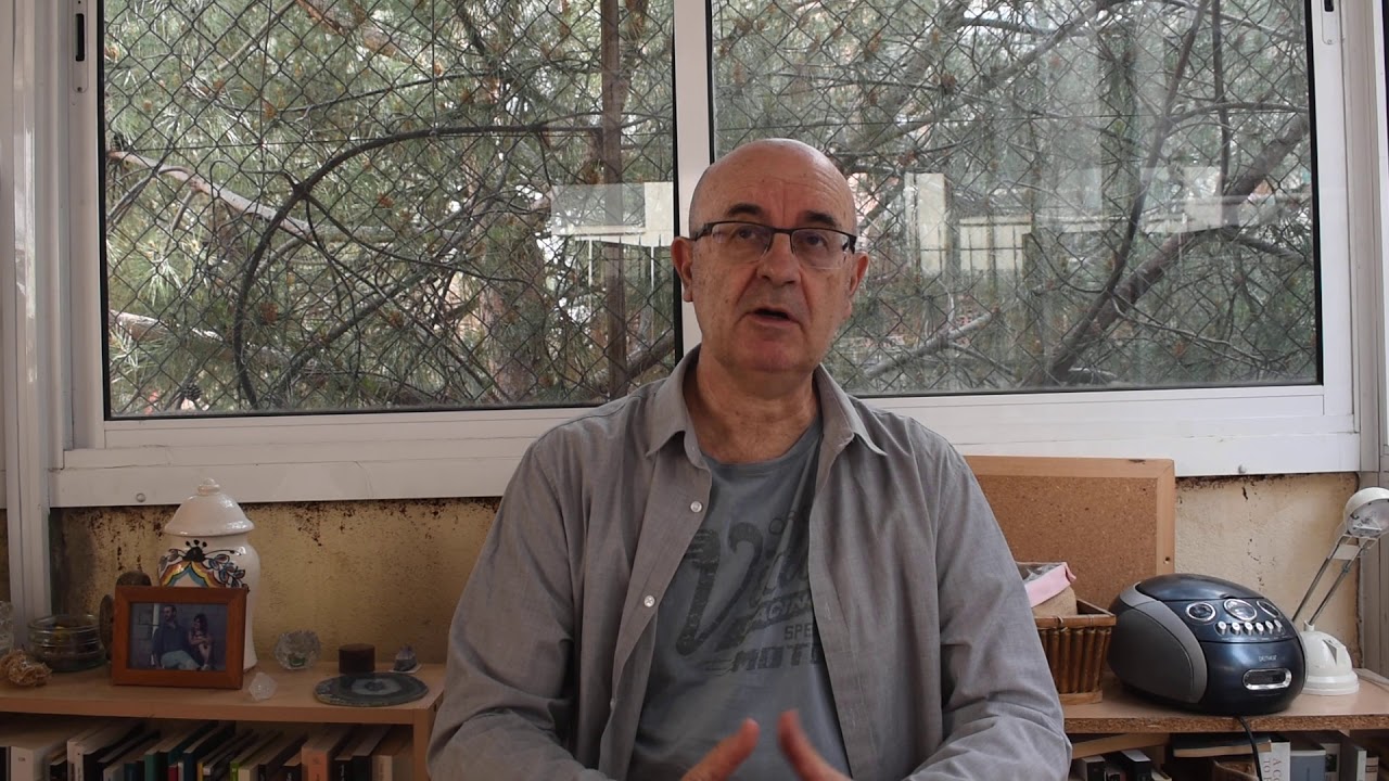 CRITICA DE PIERRE HADOT A MICHEL FOUCAULT - YouTube