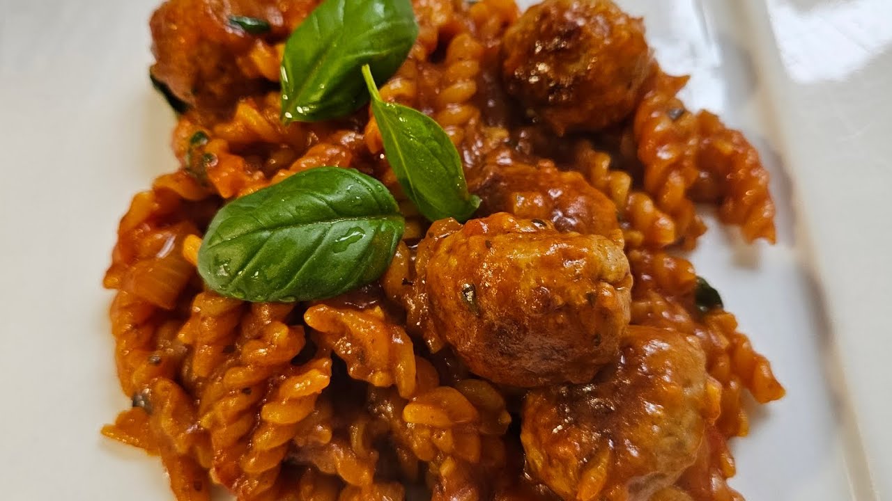 TORTI PASTA WITH MEATBALLS - YouTube