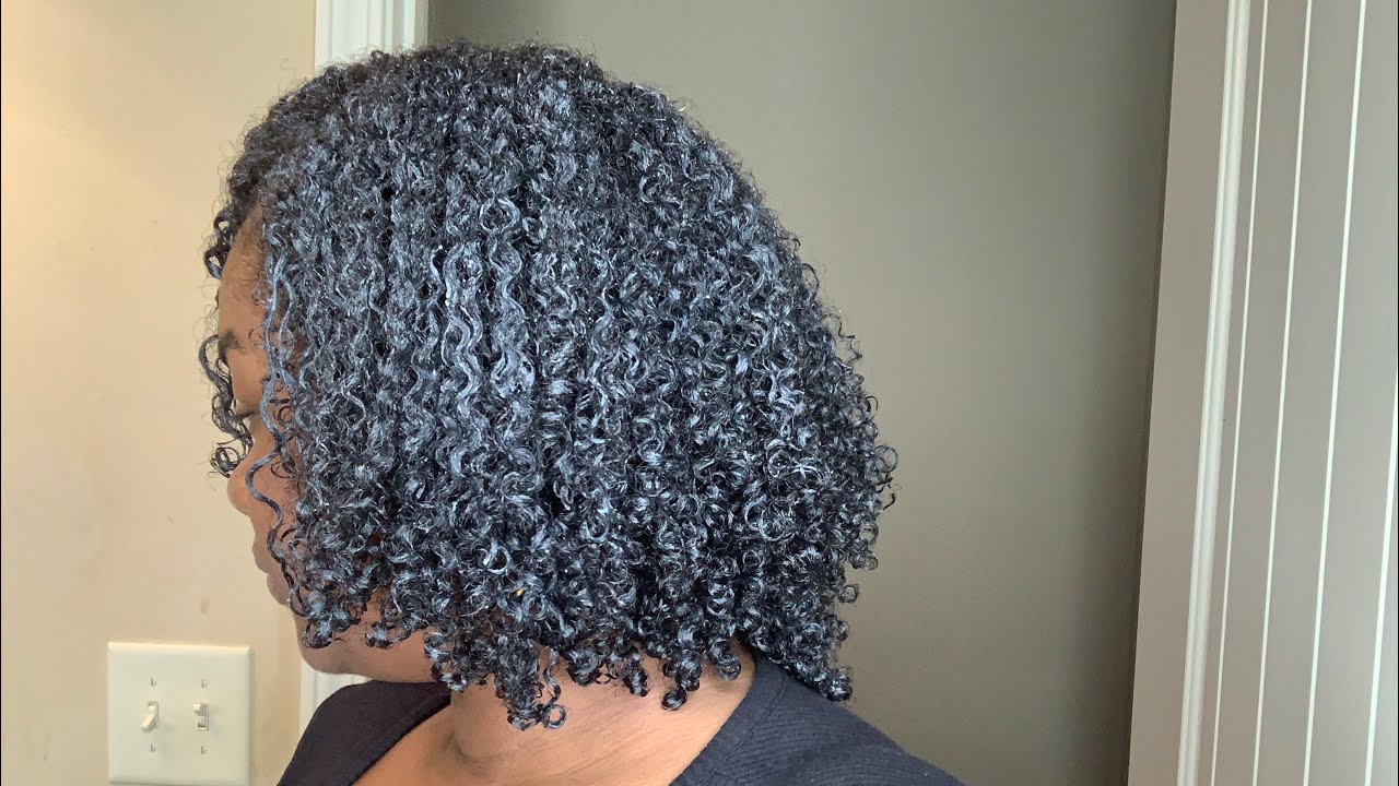 BOMB DEFINED CURLS USING GEL - YouTube