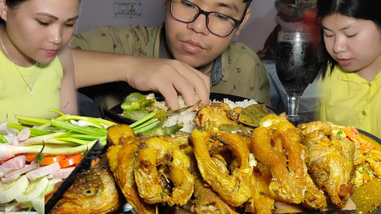 Invite 2 Girls' Cooking and Eating With Fish fry & Chicken Curry ...