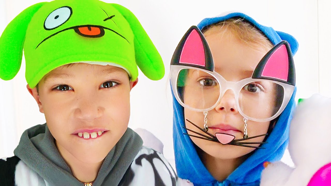 Max and Katy pretend Cat and dog - YouTube