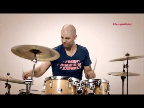 Ramazan Davulcusu Rock Davulcusuna Karşı!