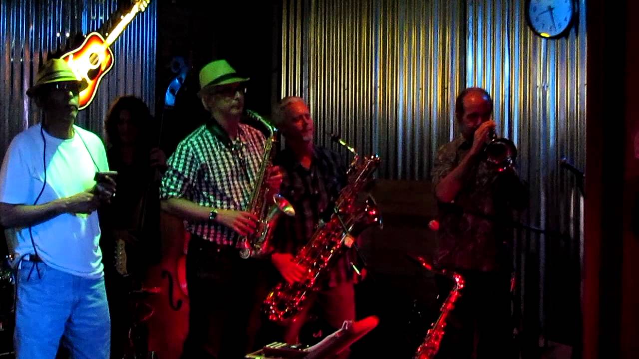 Ted Hall plays the Blues - YouTube