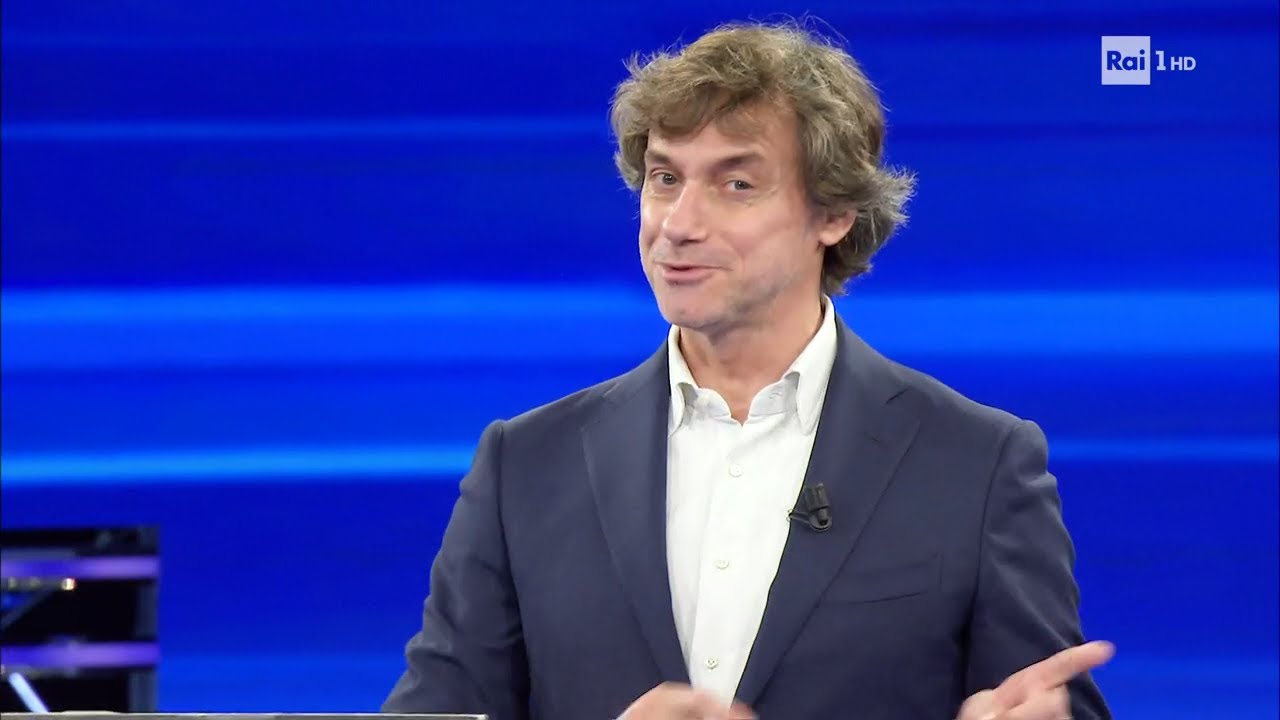Il triello - L'Eredità - Serata Sanremo - Puntata del 28/01/2022 - YouTube