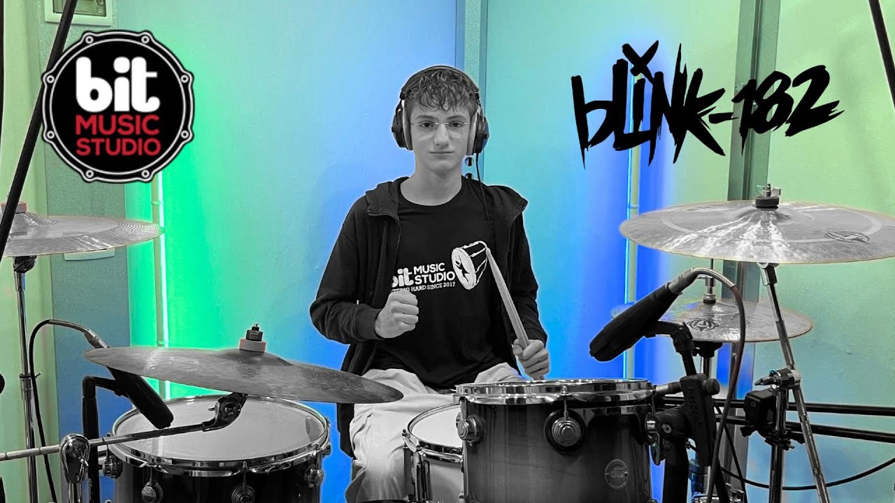 BIT MUSIC STUDIO Stefano De Luca - BLINK-182 All The Small Things - YouTube