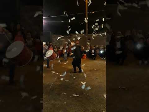 Diyarbakır düğünü heci dayı ortalığı tozu dumana çeviriyor. .....