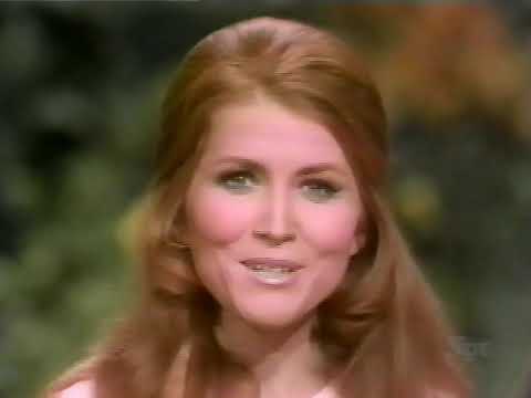Sandi Griffiths & Sally Flynn with Accentuate the Positive (1972) - YouTube