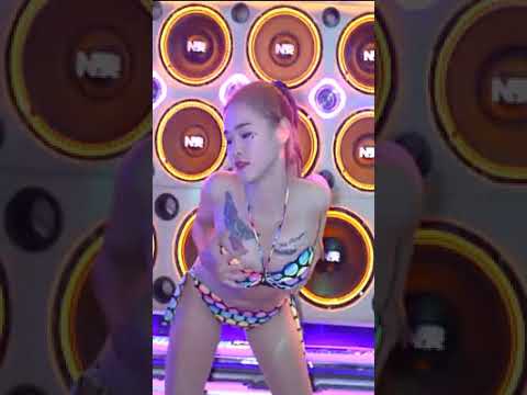 Asian Coyote Red Lips Slim Hips   sexy girl dance