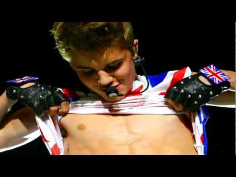 Justin Bieber All Around The World Live FLASHES CROWD Carly Rae Jepsen Call Me Maybe Music Video