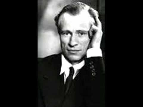 Albert Ferber plays Schubert Sonata in A major D 664 - YouTube