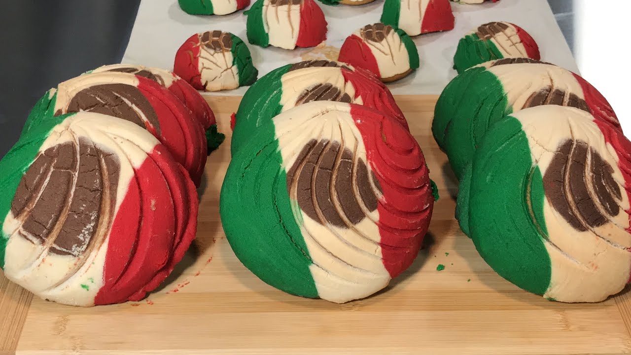 CONCHAS TRICOLOR PAN MEXICANO PAN SIN HUEVO PAN VEGANO - YouTube