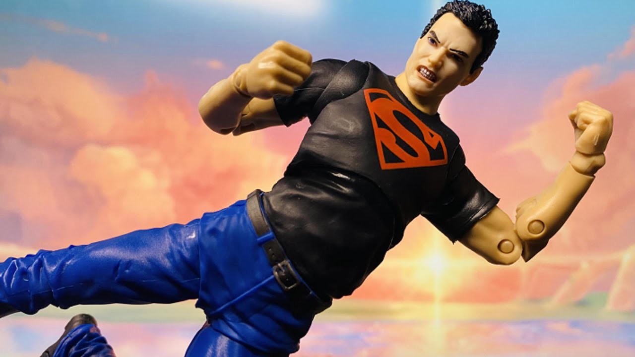 McFarlane Collector Edition Conner Kent Teen Titans Action Figure ...