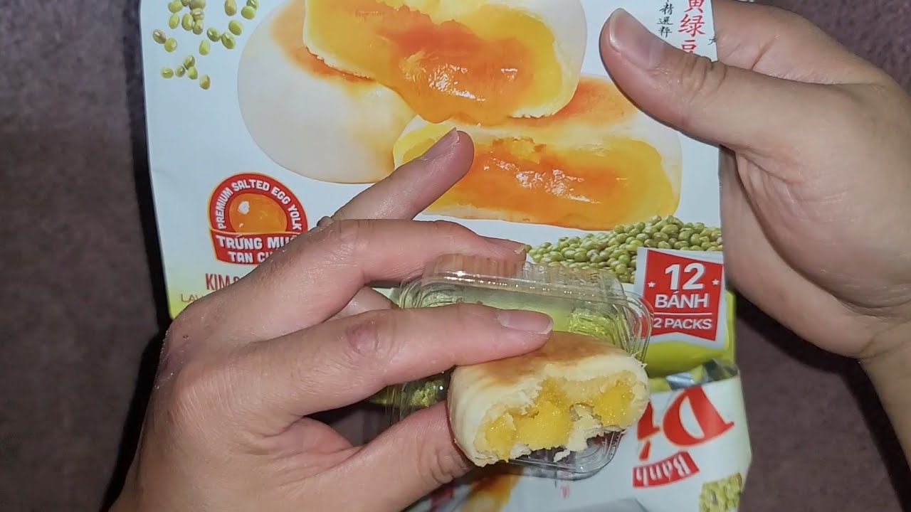 Costco Item Review Taste Test Bánh Pía Banh Pia Custard Hopia - YouTube