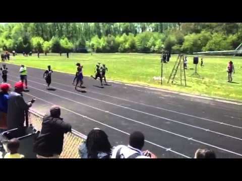 Nya Jones 100m - YouTube