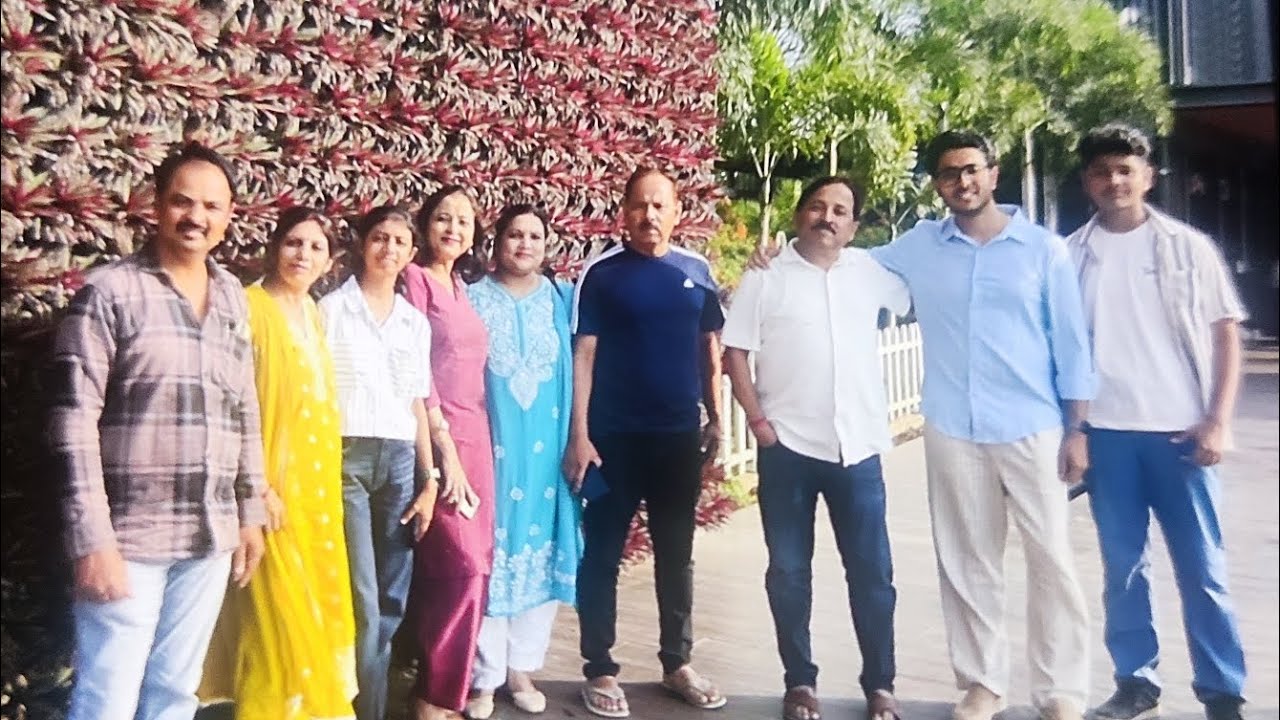 Outing with family 👫🥳Amita's fun files, amita singh #vlog #family vlog ...