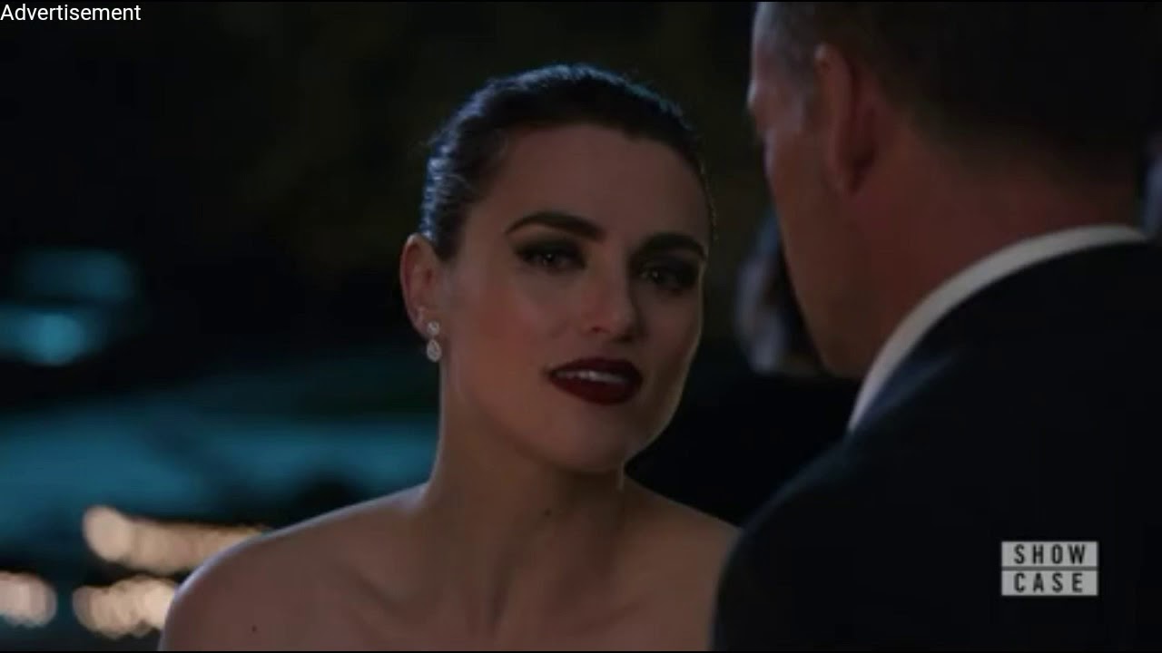 Supergirl 3x12 Kara and Lena go to Morgan Edge party/ Lena mom tries to ...