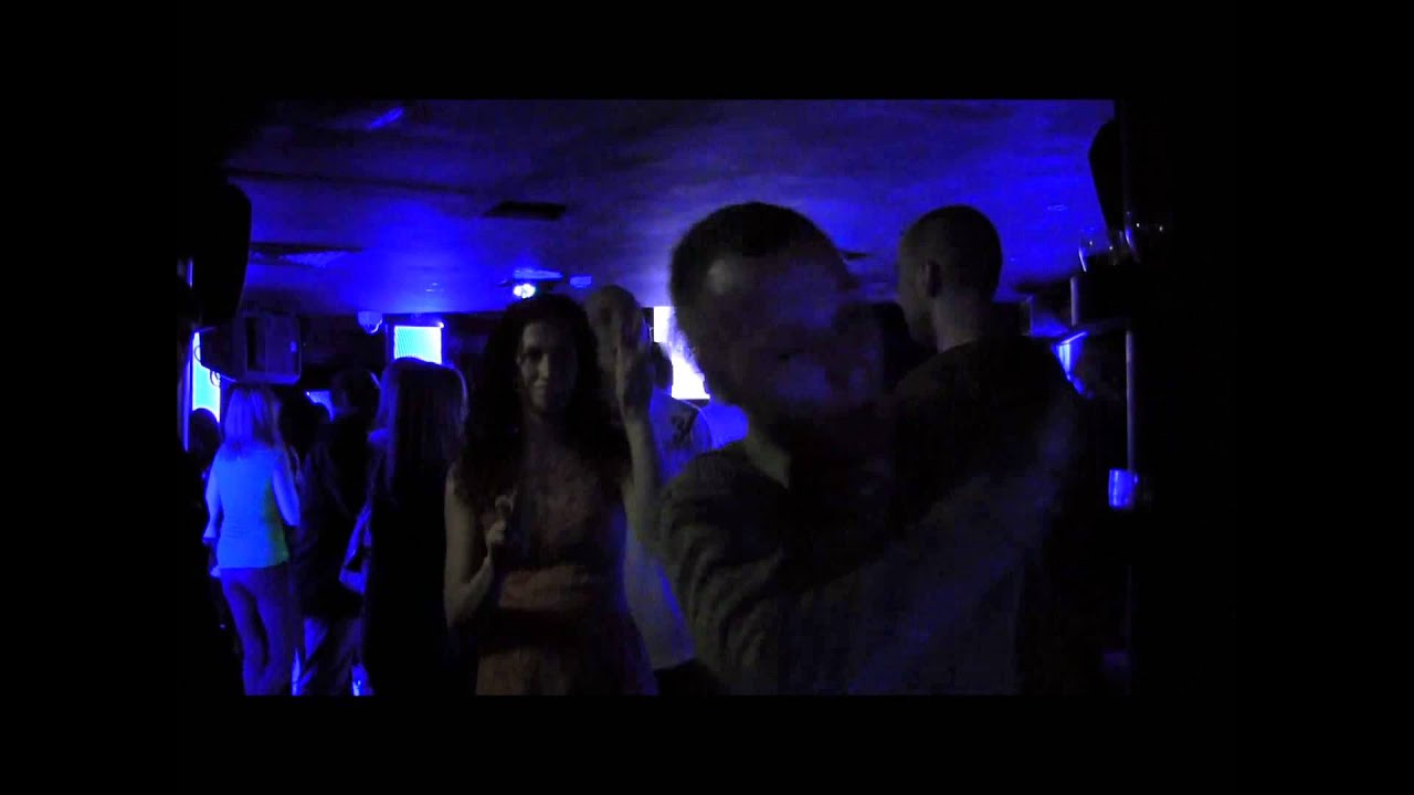 Michael Jackson dance in club - YouTube