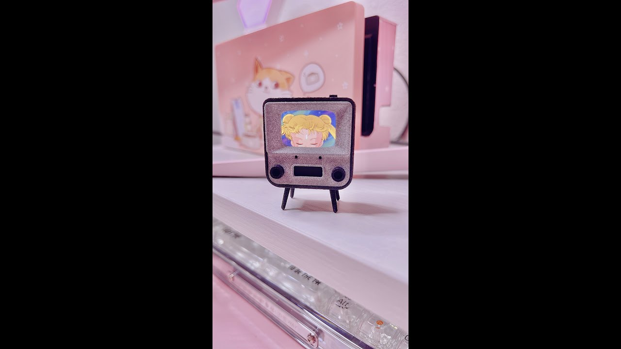 TinyCircuits - TinyTV2 DIY Kit 💕 Customizable | Retro TV 📺 - YouTube