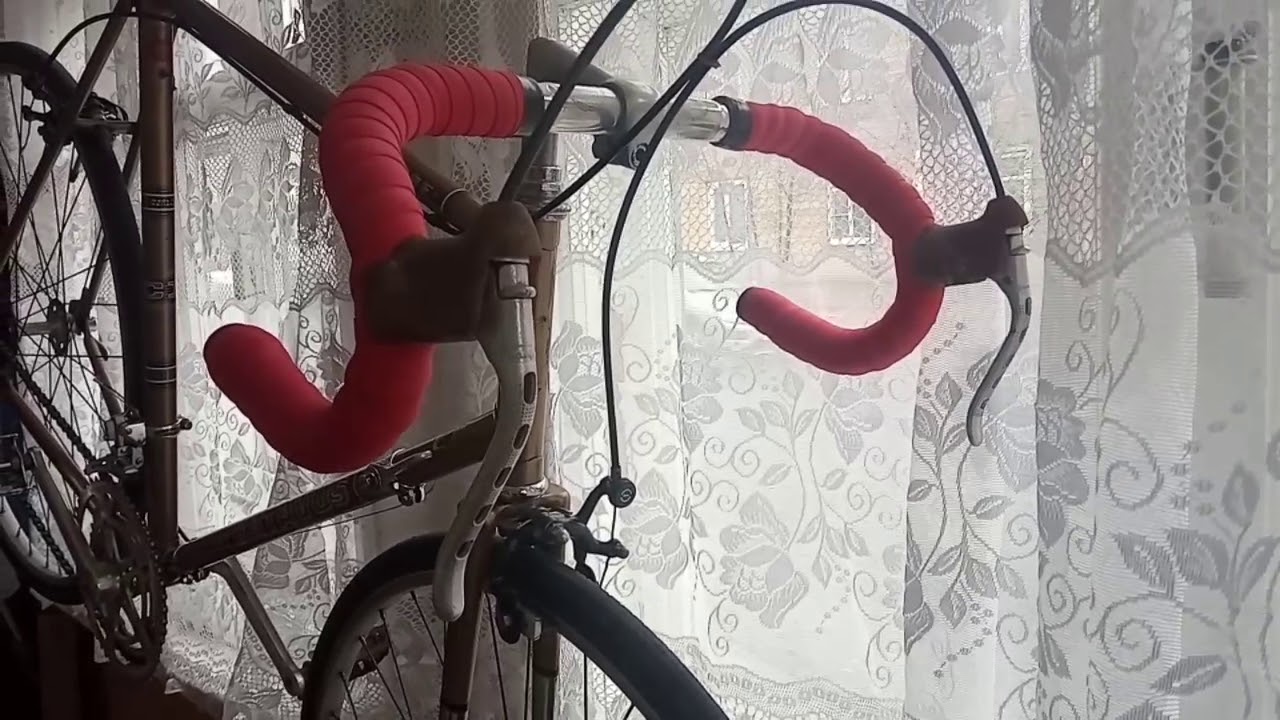 Обзор винтажного туринга - шоссера Batavus Course - YouTube