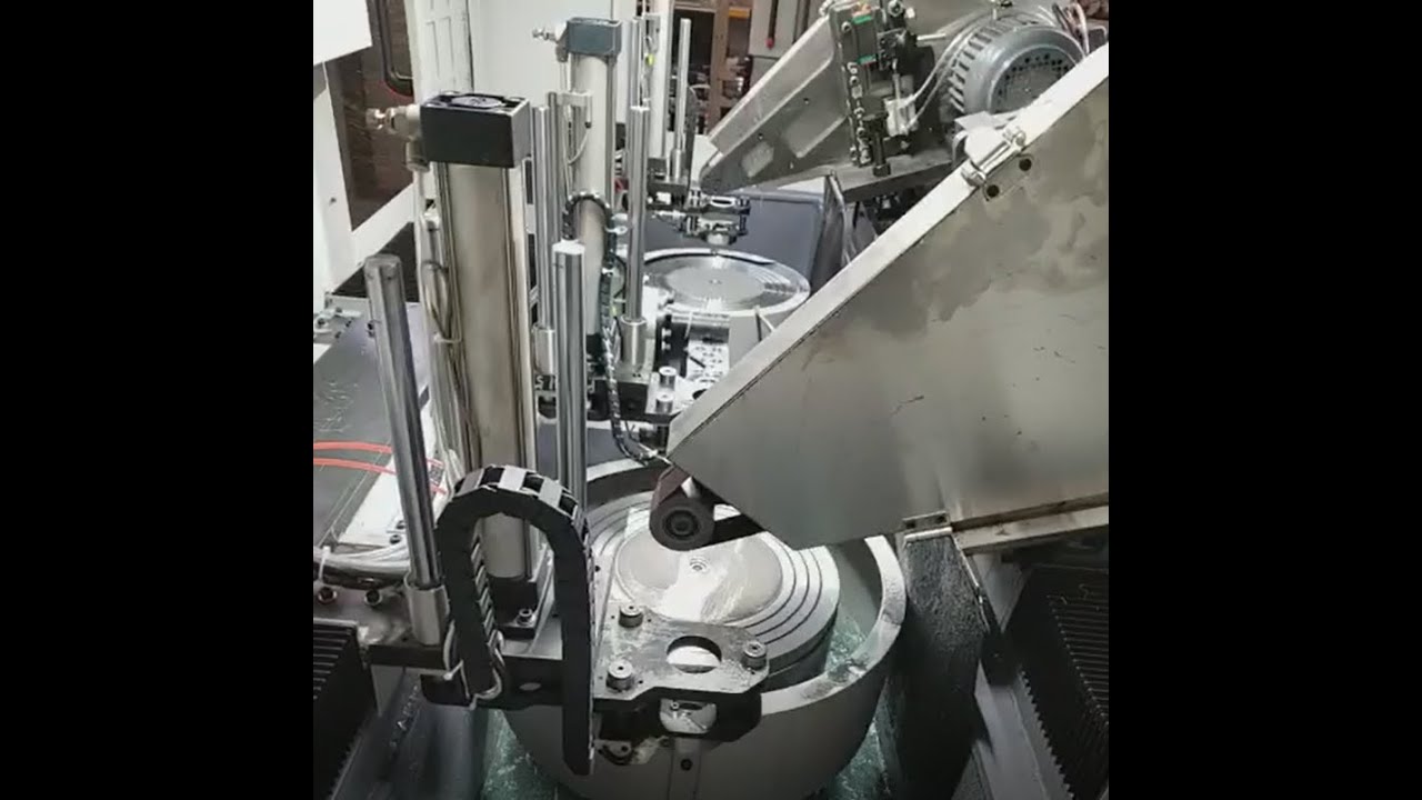 automatic polishing machine for carbide saw blade - YouTube