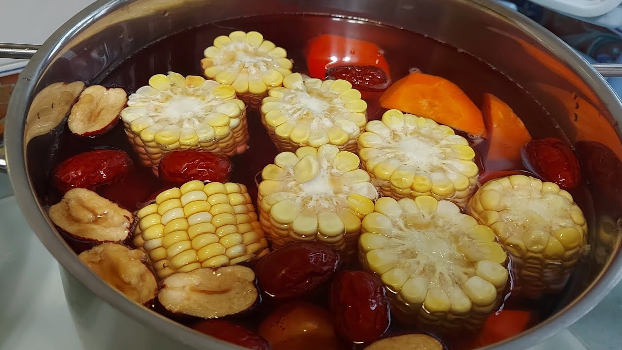 BEETROOT, CORN AND CARROTS CHINESE SOUP|HEALTHY AND DELICIOUS - YouTube