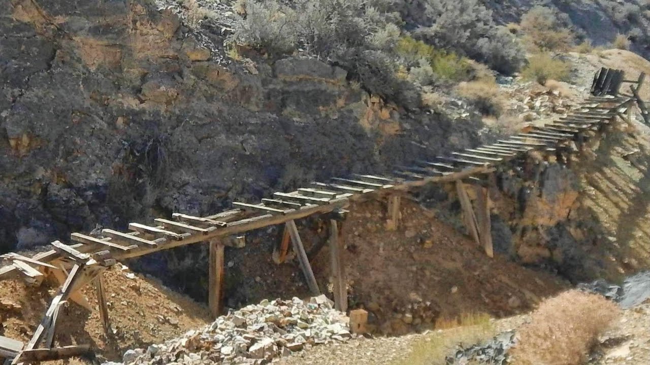 Going Underground At This Abandoned Nevada Copper Mine - Spectacular ...
