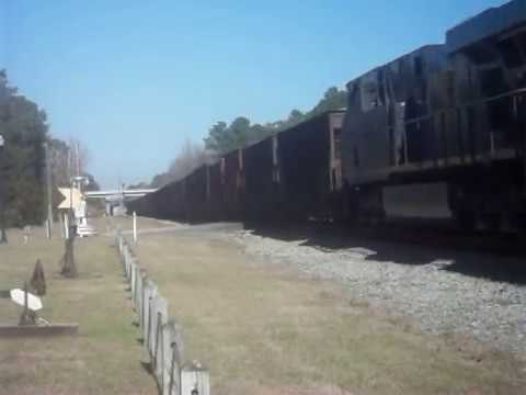 CSX K943 Rock Train SB Folkston,GA - YouTube