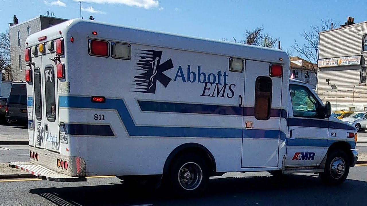 St. Louis Based AMR Operated Abbott EMS Passing By On White Plains Road ...