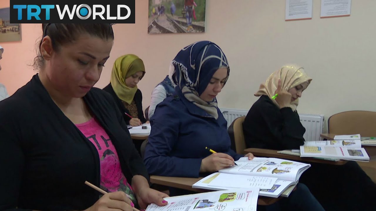 Syrians in Turkey: Turkish NGO helps refugee women integrate - YouTube
