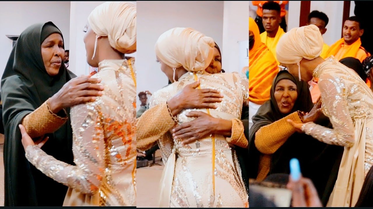 Nasra Comedian Unites With Her Mum At Modesty Fashion Event - YouTube