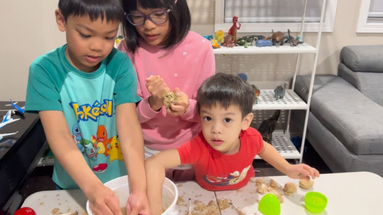 Clay-Cracking the Dinosaur Egg Toy Challenge! - YouTube
