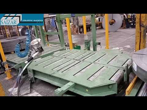 Transportador de rodillos con sistema giratorio / Roller conveyor with ...