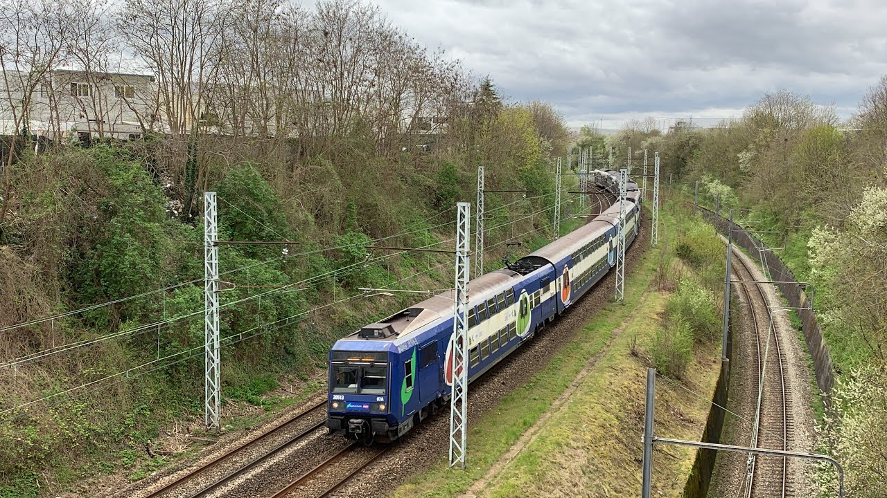 Passage RER-C Z20500/Z8800 à Thiais - YouTube