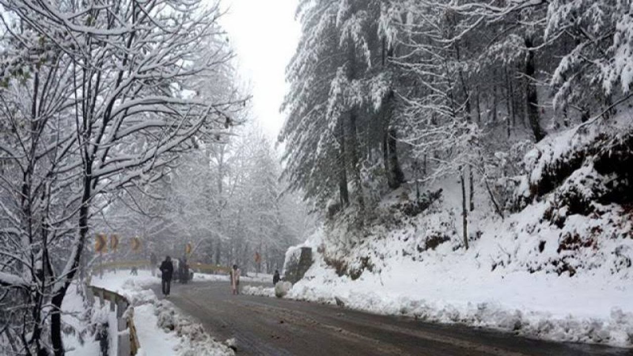 Snowfull in Murree road 2020 | Beautiful Pakistan - YouTube