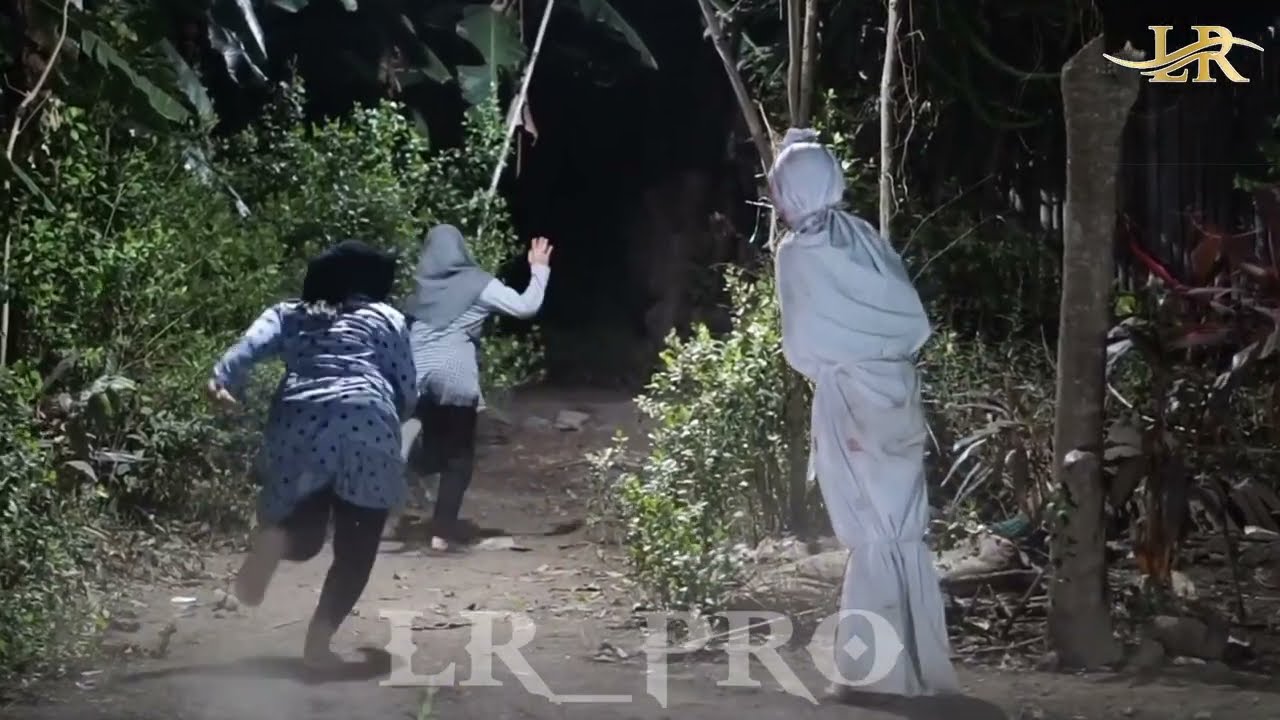 Kumpulan Prank Pocong Terlucu Paling Ngakak - YouTube