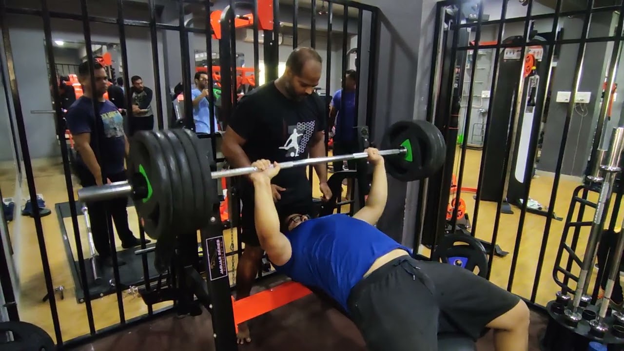 120kg _ Bench Press _ 3 reps - YouTube